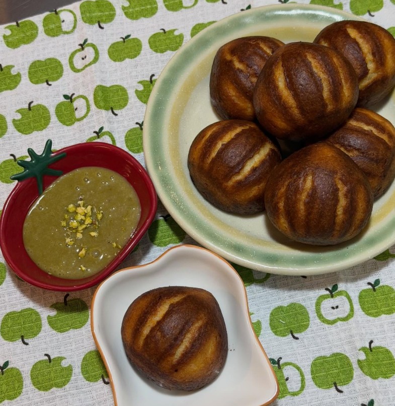 Butter Rice Cake Is Korea's New Viral Dessert